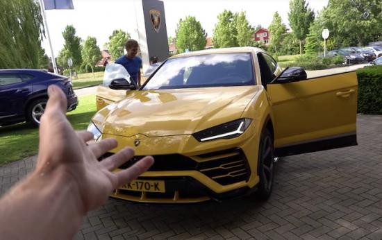 YouTuber Enzo Knol koopt een Lamborghini Urus - Autoblog.nl - Autoblog.nl