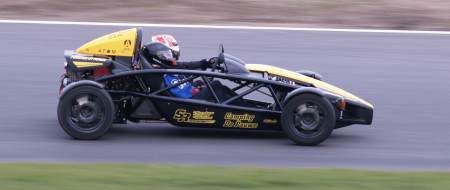 Nederlandse Ariel Atom crasht tegen lantaarnpaal - Autoblog.nl