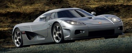 Koenigsegg CCX maakt de oversteek - Autoblog.nl