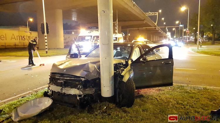 Mercedes-AMG C63 S crash in Amsterdam roept vragen op - Autoblog.nl
